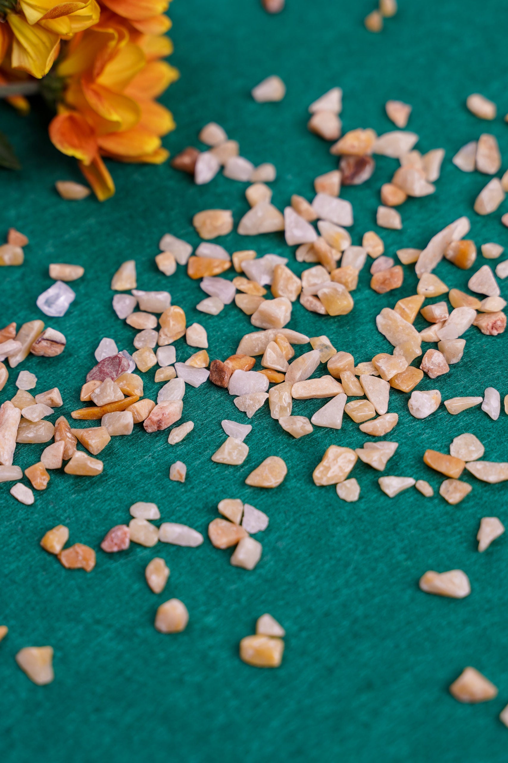 Citrine Chips – Beyond Thoughts